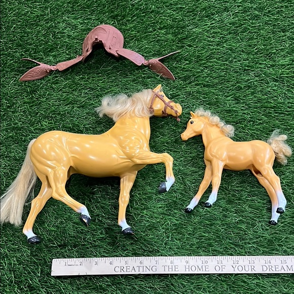 Barbie | Toys | Vintage Mattel Barbie Dolls Horse From 98 Dallas And ...